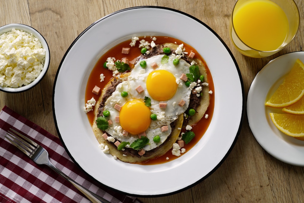 Huevos Motuleños | Recepedia