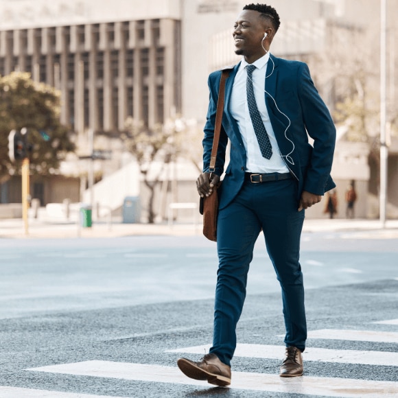 ANXIETY SWEATING: WHY IT HAPPENS AND HOW TO HANDLE IT | Dove Men+Care